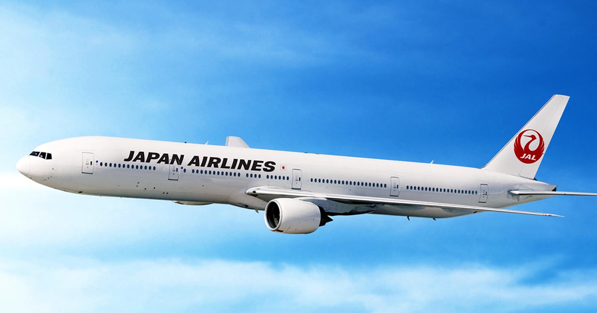 Japan Airlines partners with ExxonMobil | ExxonMobil™ aviation