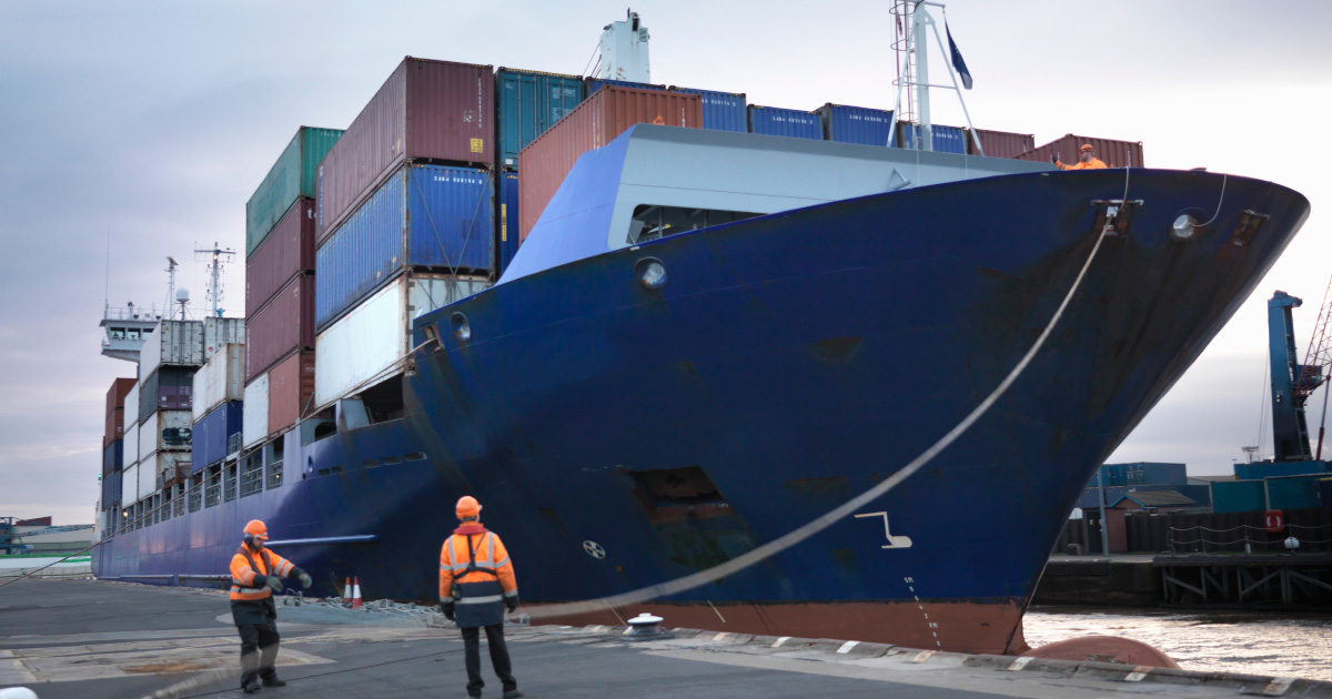 Marine Lubricants | ExxonMobil Basestocks